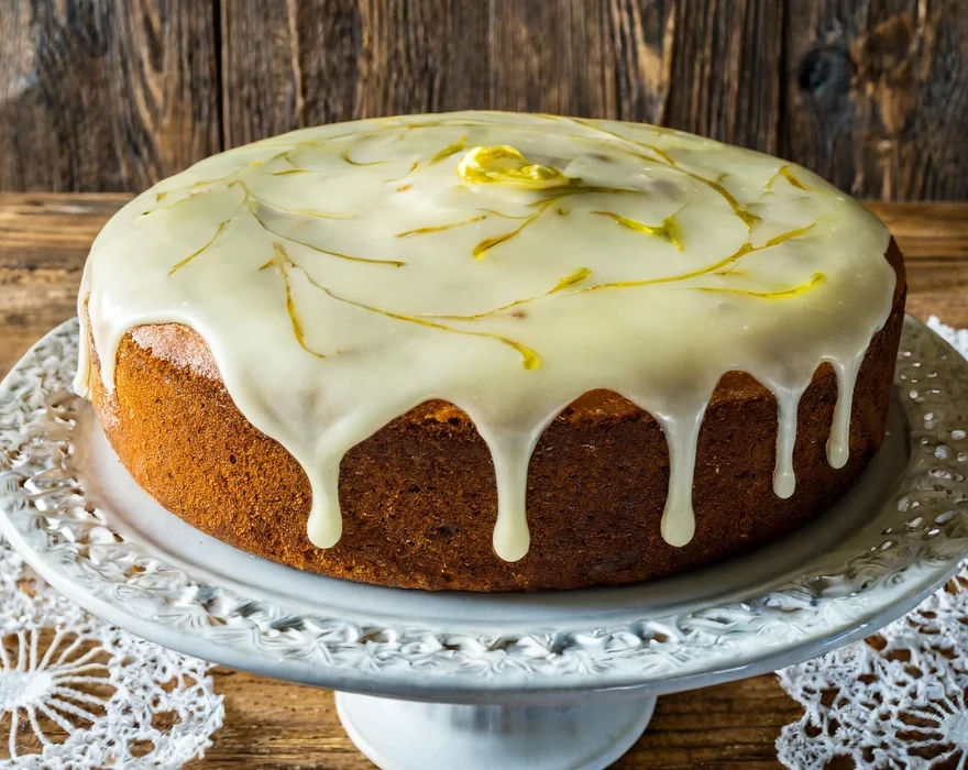 Mastering Lemon Glaze: Ingredients & Tips | Recipe Guide